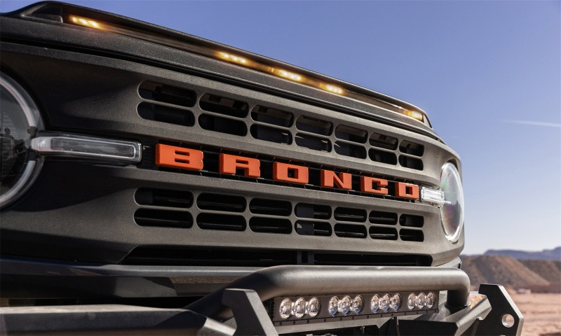 AVS 21-23 Ford Bronco 2/4Dr. Excl. Raptor Aeroskin Lightshield Hood ...