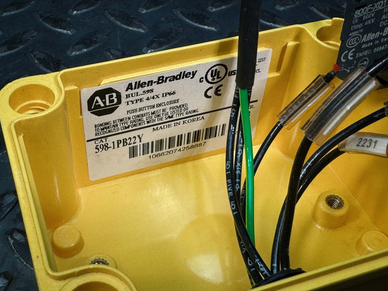 Allen Bradley Push Button Switch E-Stop Enclosure Assembly with ...