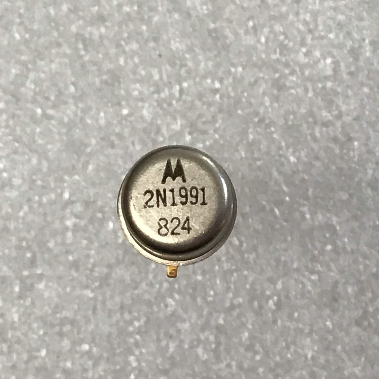 Motorola 2N1991 PNP Small Signal Transistor - C19010