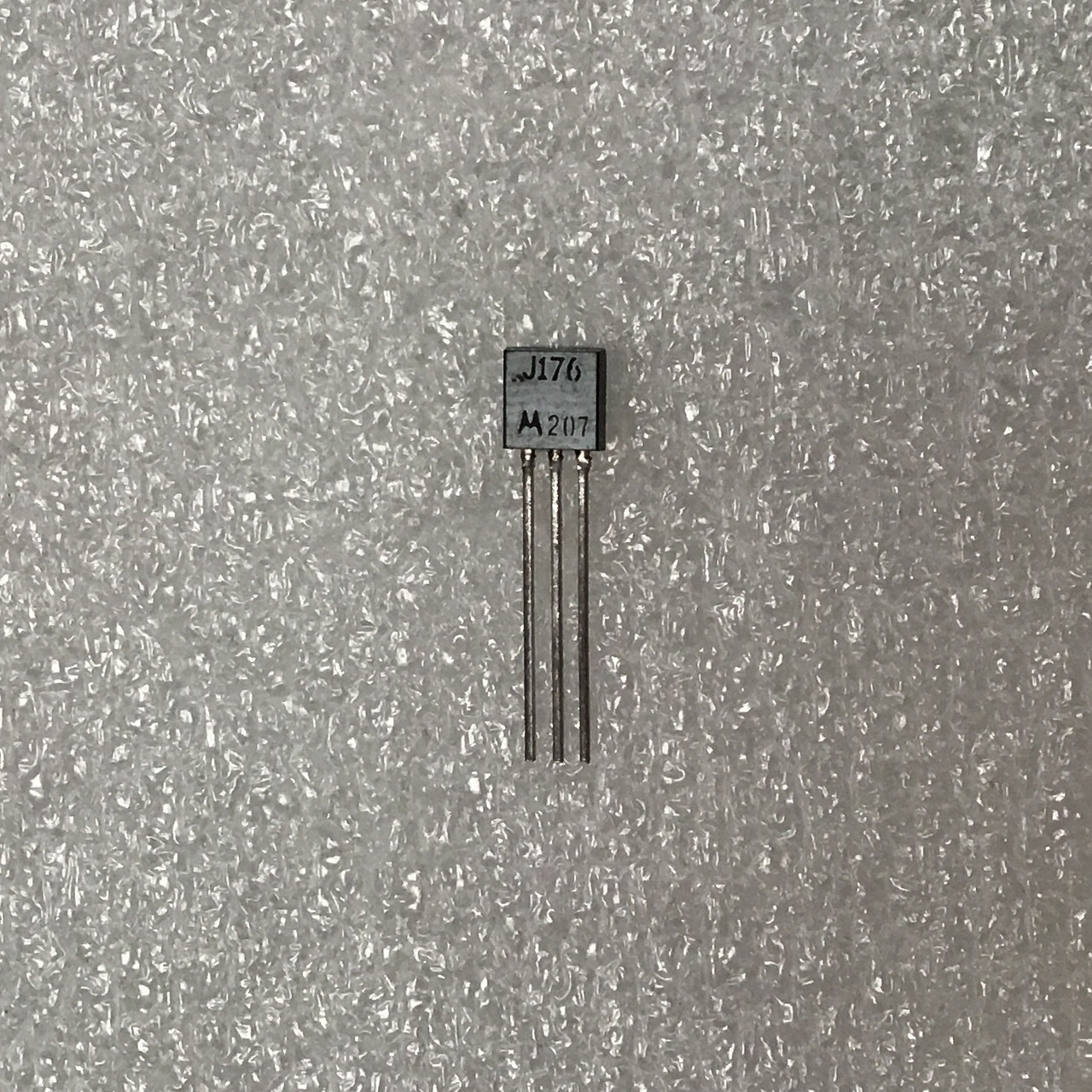 Motorola J176 JFET Chopper 25 Ohm Transistor Y19669