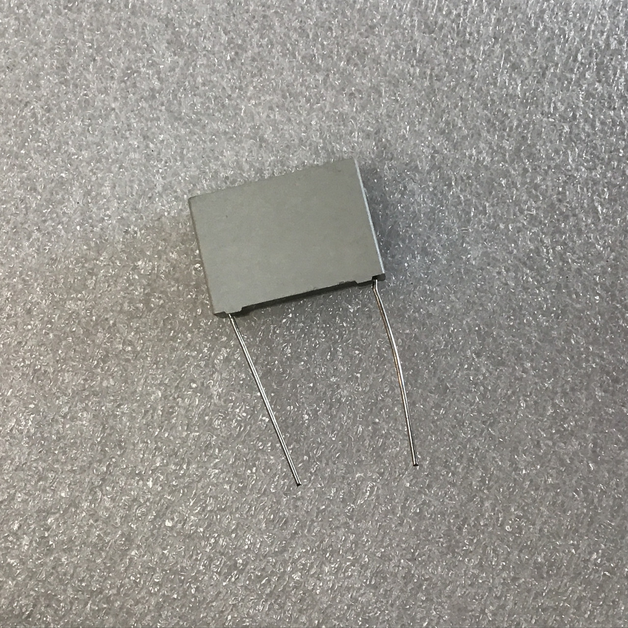 ISKRA KNB1530 0.47uF RFI Supression Capacitor Y19243