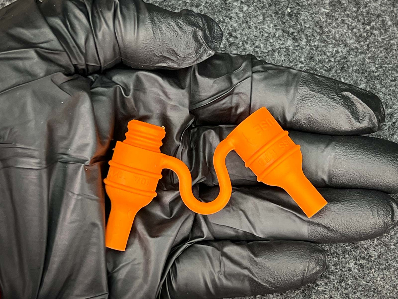 In-Line Fuse Holder, Orange Bussman Eaton Waterproof Fuse Holder, & 2 ...