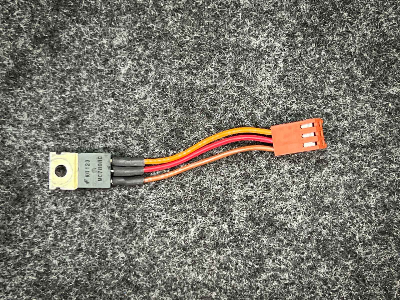 8V 1A Voltage Regulator, TO-220, Fujitsu, MC7808C - P22030