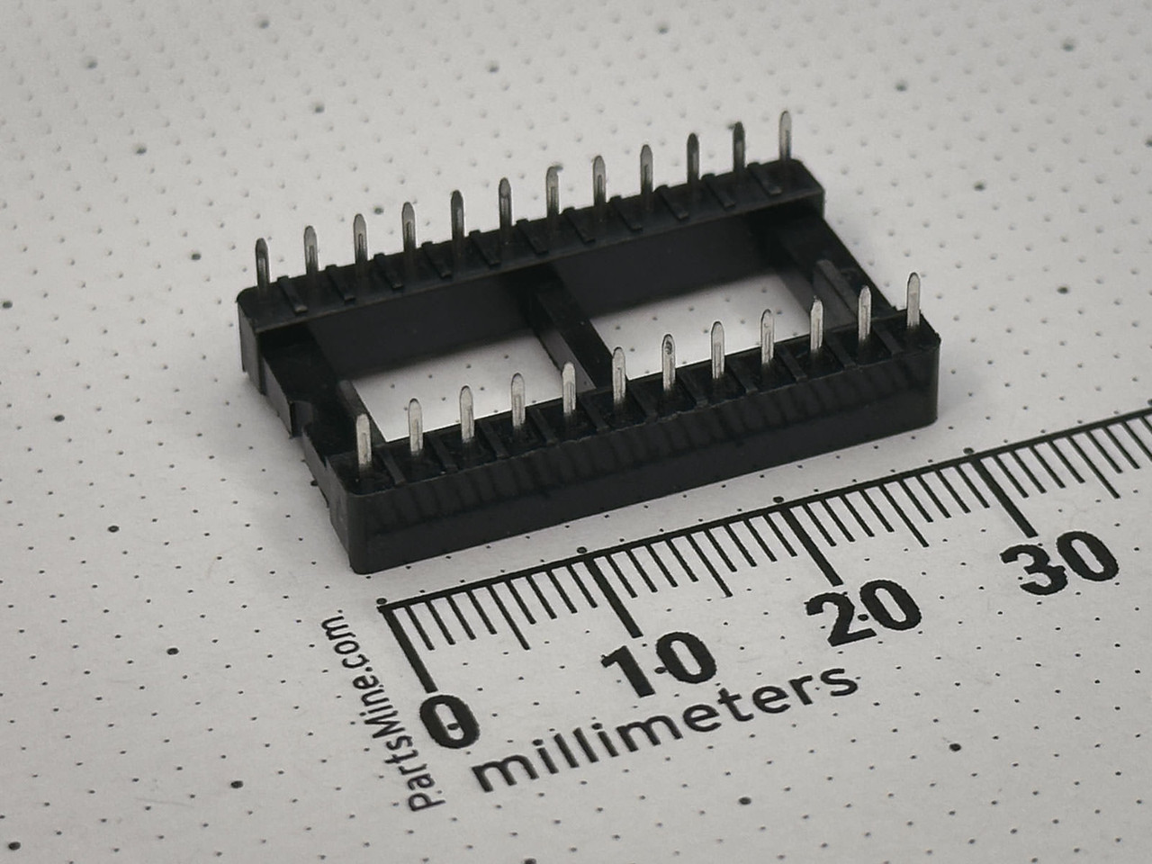 24-Pin IC Socket DIP ARC Brand - A23004