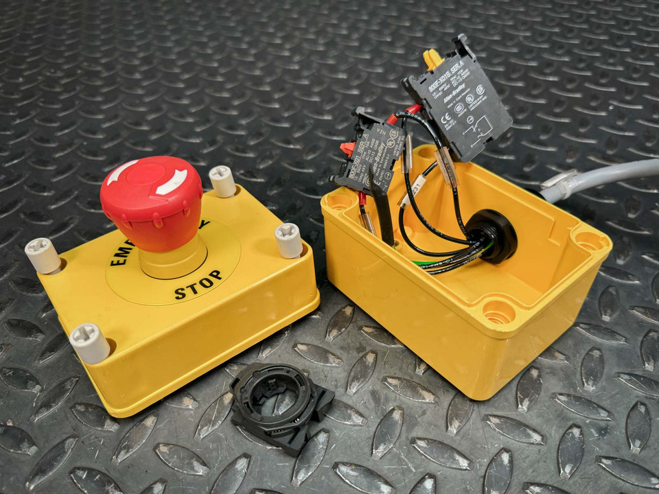 Allen Bradley Push Button Switch E-Stop Enclosure Assembly with ...