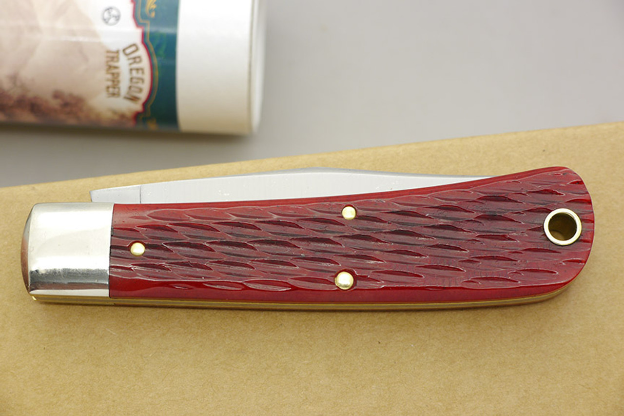 Great Eastern Cutlery Tidioute #43 Oregon Trapper - 1 Blade - Rust Red Jigged Bone