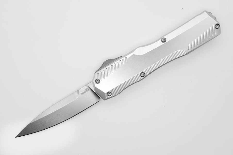 Choosing the Right Tactical Knife for You" - The Knife Connection