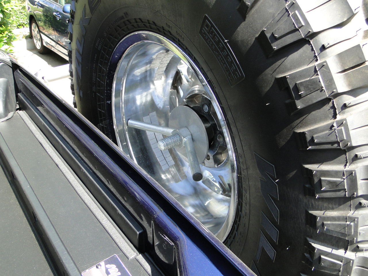 Universal Spare Tire & Wheel Mount | GenRight Off Road