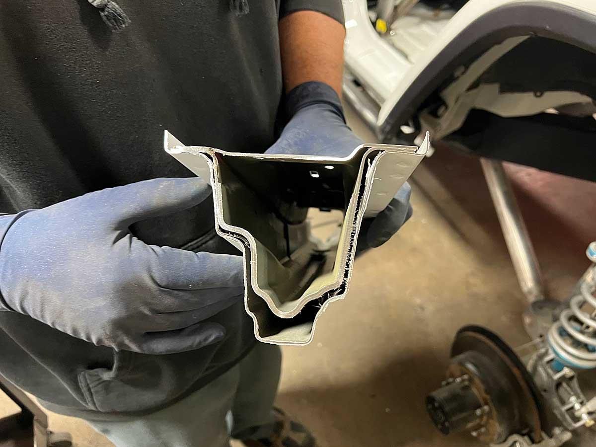 B-Pillar Kit for Jeep JL | Detachable B-Pillar Kits | GenRight Off Road