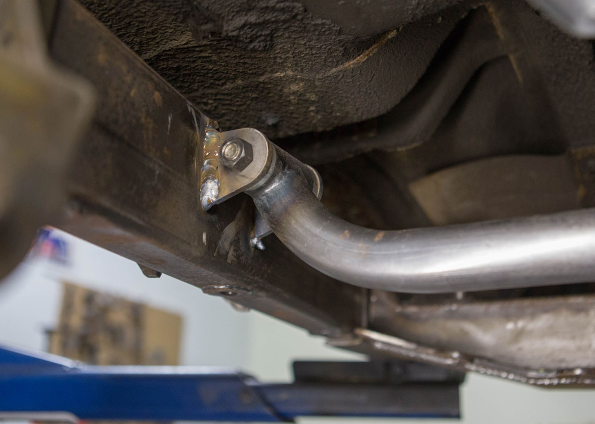 Transmission Crossmember Kit | Universal Drivetrain Support | GenRight ...