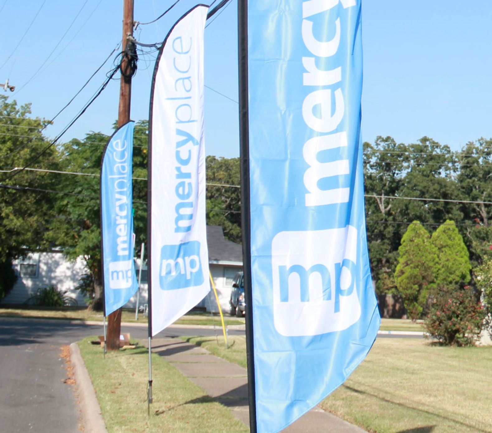 Feather Flags for Churches: Enhance Your Events and Parking Lot For ...