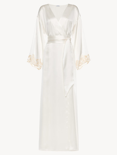 White long silk robe with ivory frastaglio