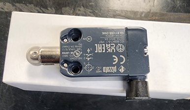 8310230000112 | CMC SWITCH | Modern Equipment Parts