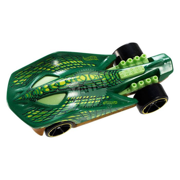 Hot Wheels Cobra Cave Track Set With Super Stinger 164 Scale Die Cast
