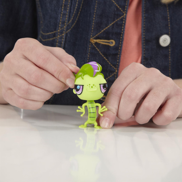 Littlest Pet Shop Get The Pets #3057 VINNIE TERRIO the Gecko - The Toy Barn