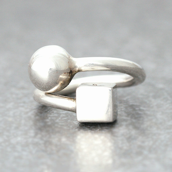 Sterling Silver Bold Figure Ring Cuff - kellinsilver.com