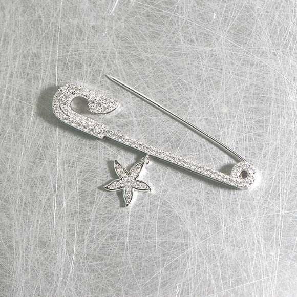 Pave Starfish Charm Safety Pin - kellinsilver.com