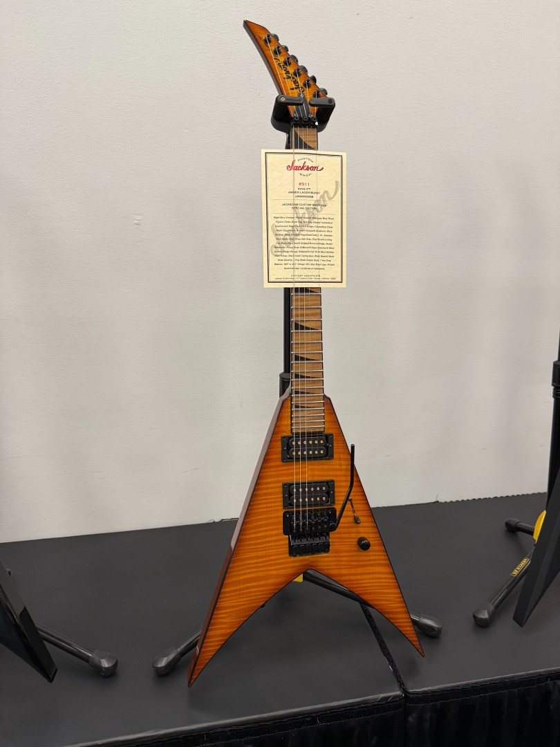 JACKSON CUSTOM SHOP USA, SPECIAL EDITION KING V, AMBER LAGER BURST NAMM ...