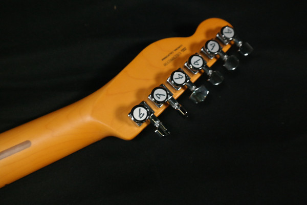 Fender American Ultra Telecaster - Maple Fingerboard - Cobra Blue 350 ...