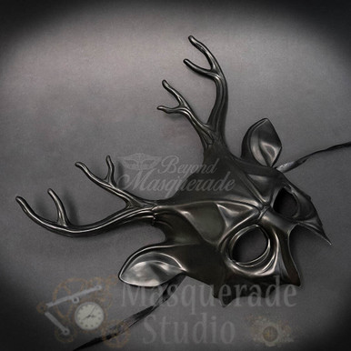 Haunted Deer Animal Spirit Mask for Halloween Masquerade Wall Decoration