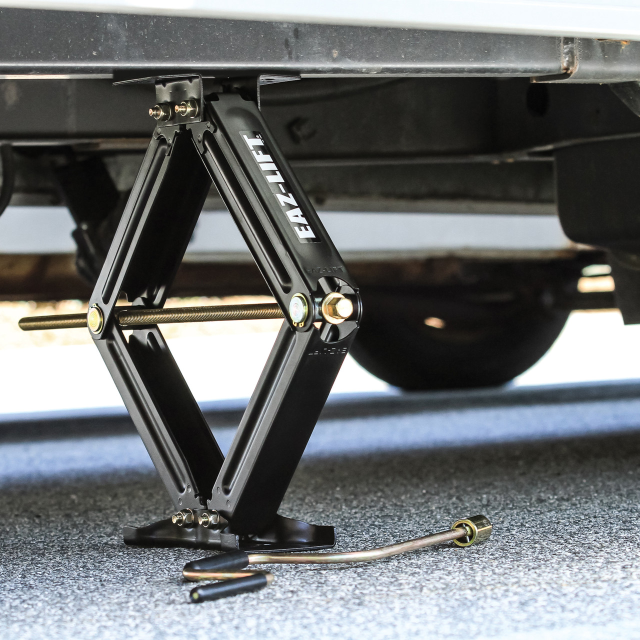 Eaz-Lift 24-Inch Scissor Jack, 7500 lb. Load Capacity, 2-Pack 48830 ...