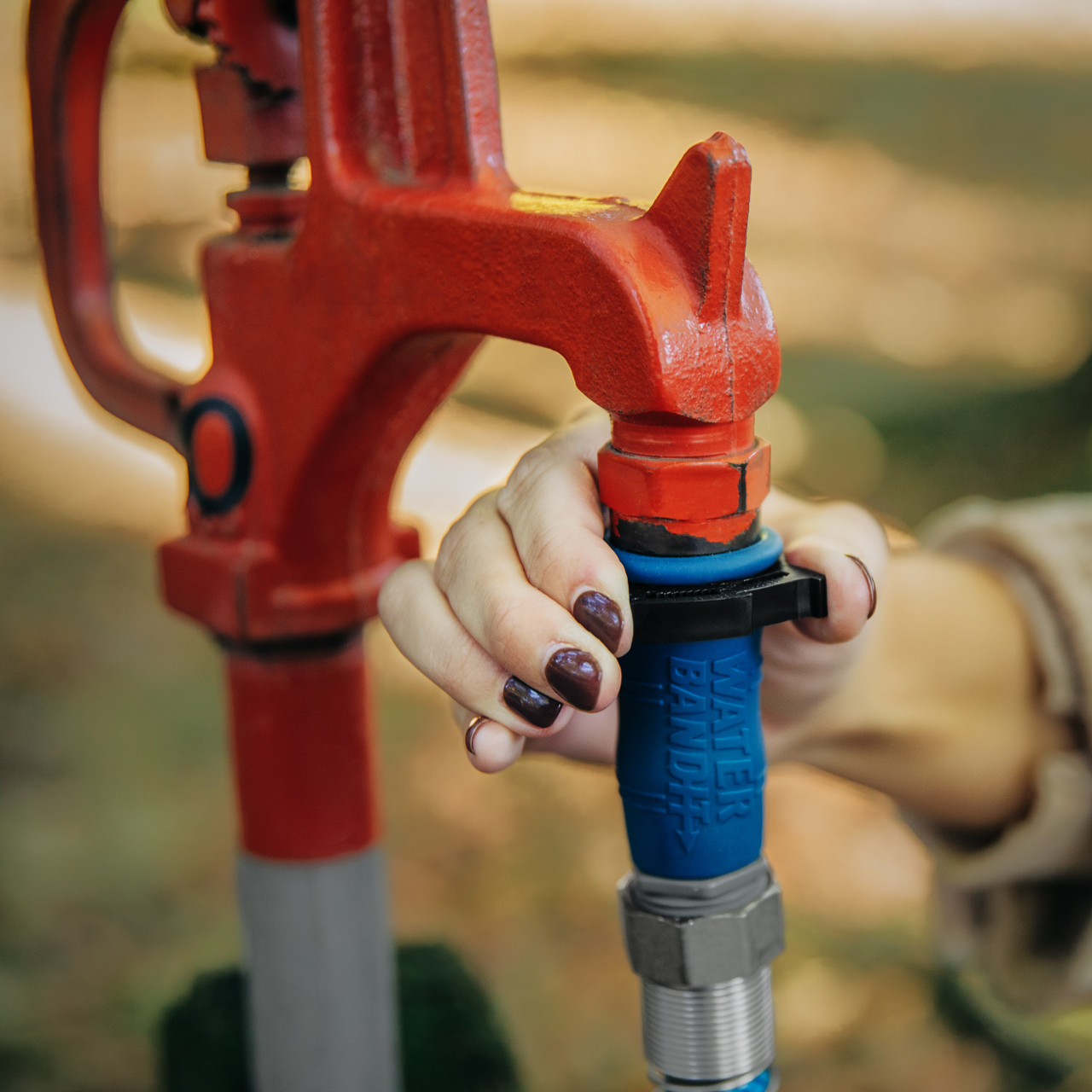 Camco Water Bandit, Water Hose Faucet Connector 22484 - Camco Dealer