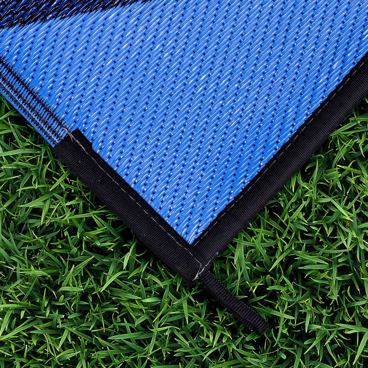 Outdoor Mat - 9' x 12' Chevron, Blue/Blue (E/F) 42858 - Camco Dealer