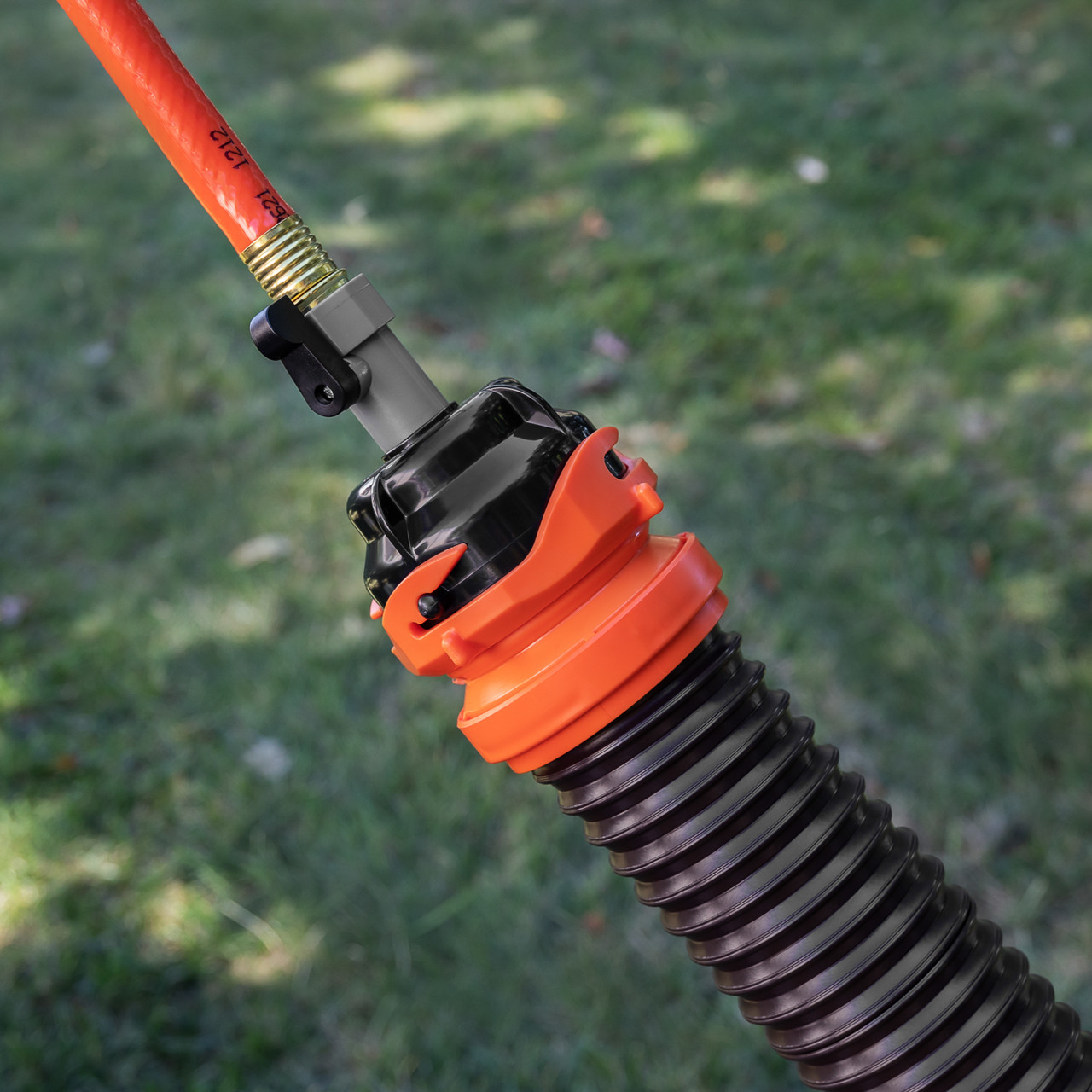RhinoFLEX 10', Clean Out Hose System 5/8" with Rinse Cap 22999 - Camco ...