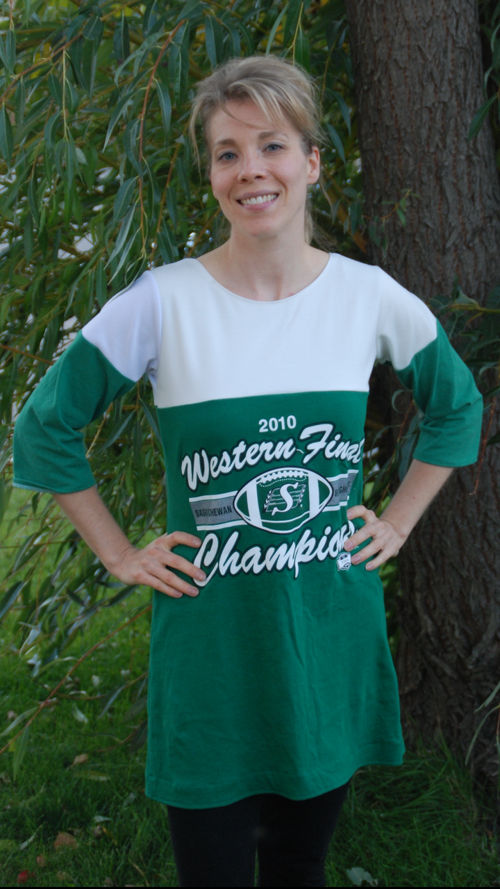 Rebel’s Women’s Game Day Color Block Dress PDF Pattern