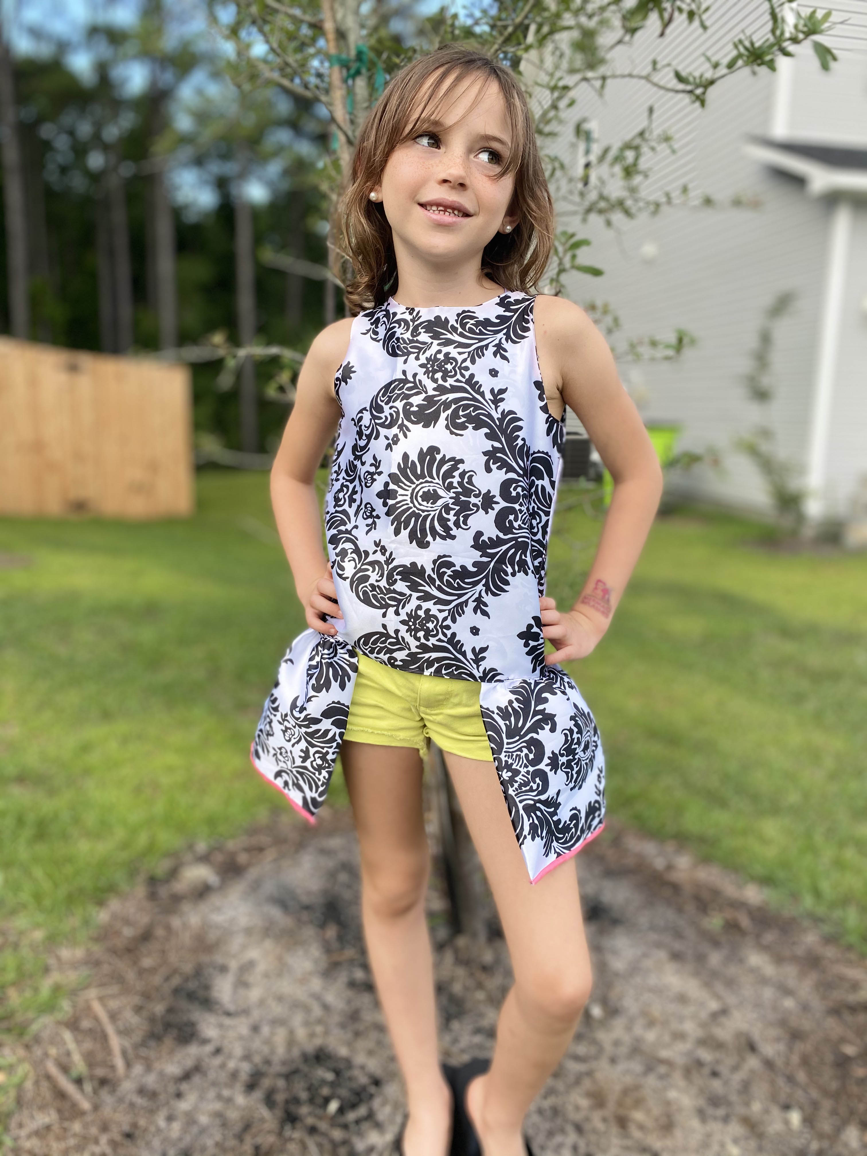 Supreme’s Sassy Top Sizes 2T to 14 Kids PDF Pattern