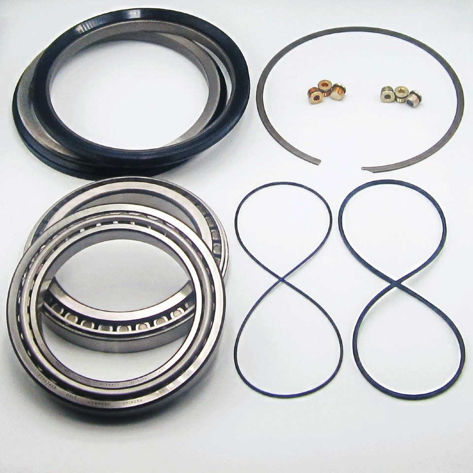 GEHL RT215 Drive Motor Gearbox Rebuild Kit