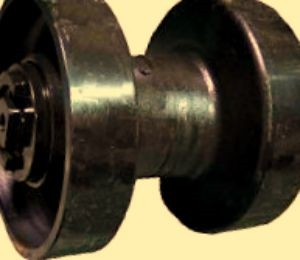 Center Roller for Gehl CTL65 Track Loader