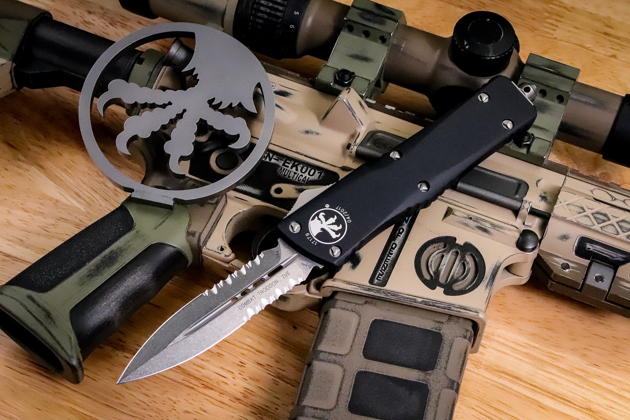 Microtech Combat Troodon Smooth Handle Otf Automatic Knife 38