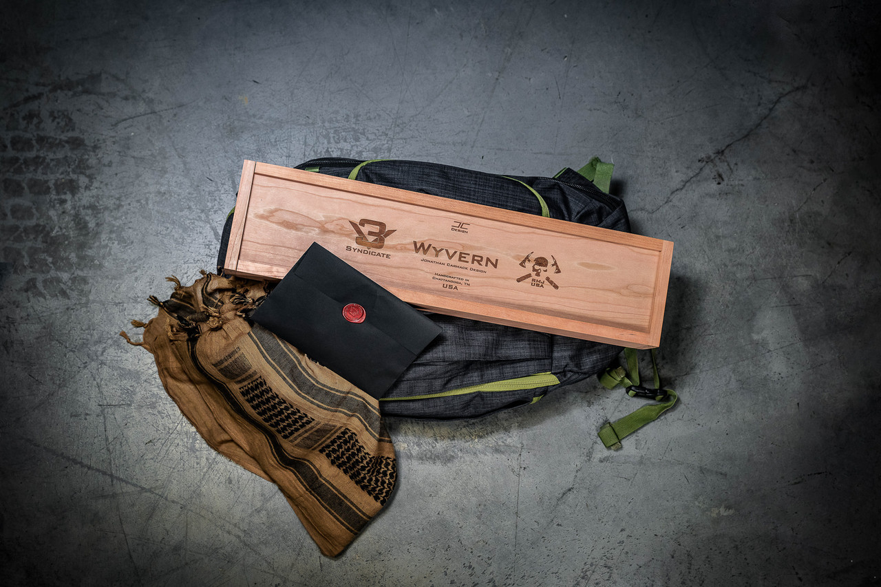 RMJ Tactical 3V Syndicate Textured "Wyvern" Short Sword Black G10 15.13 ...