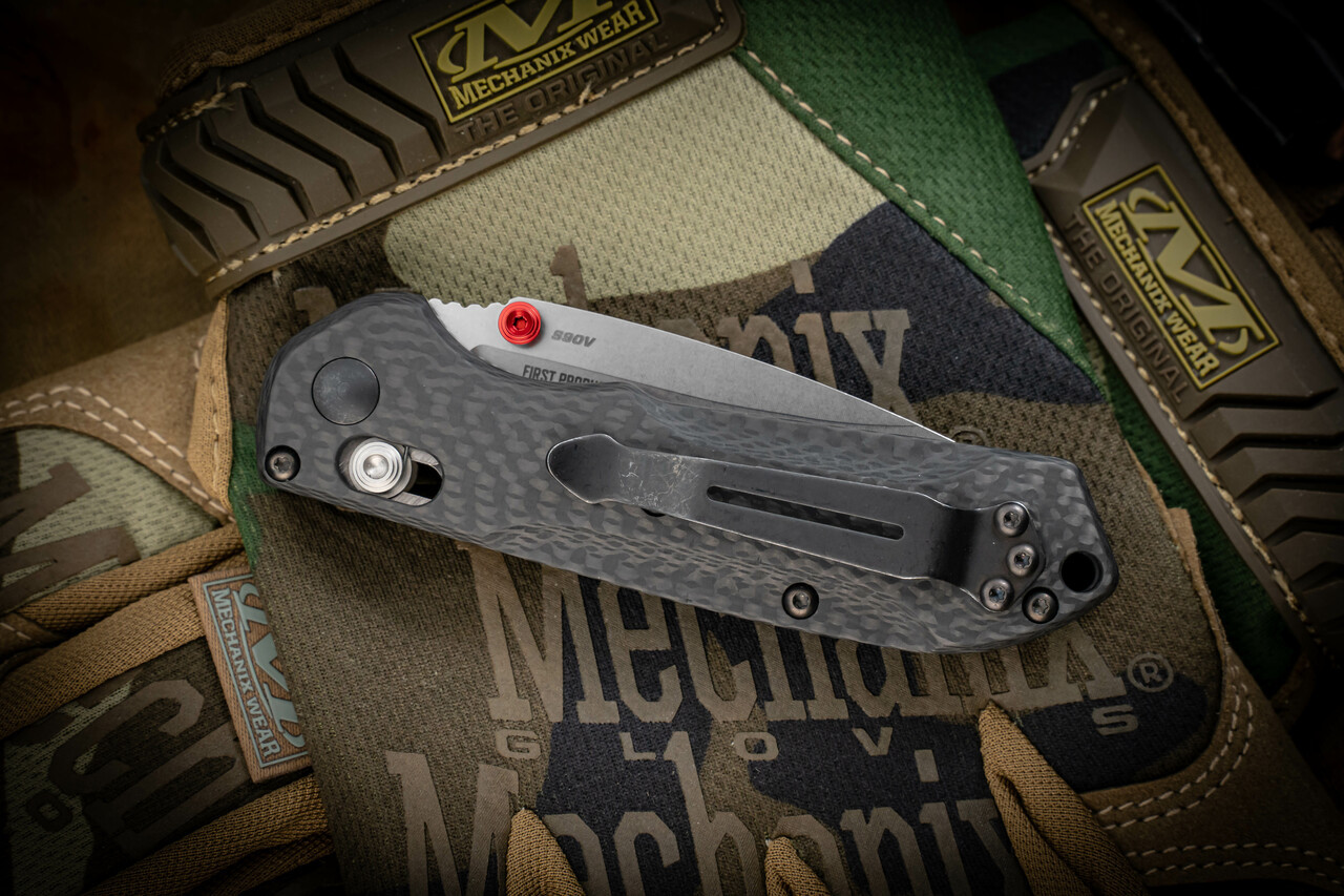 Benchmade Mini Freek AXIS Lock Knife Carbon Fiber 3" S90V Stonewash 565 ...