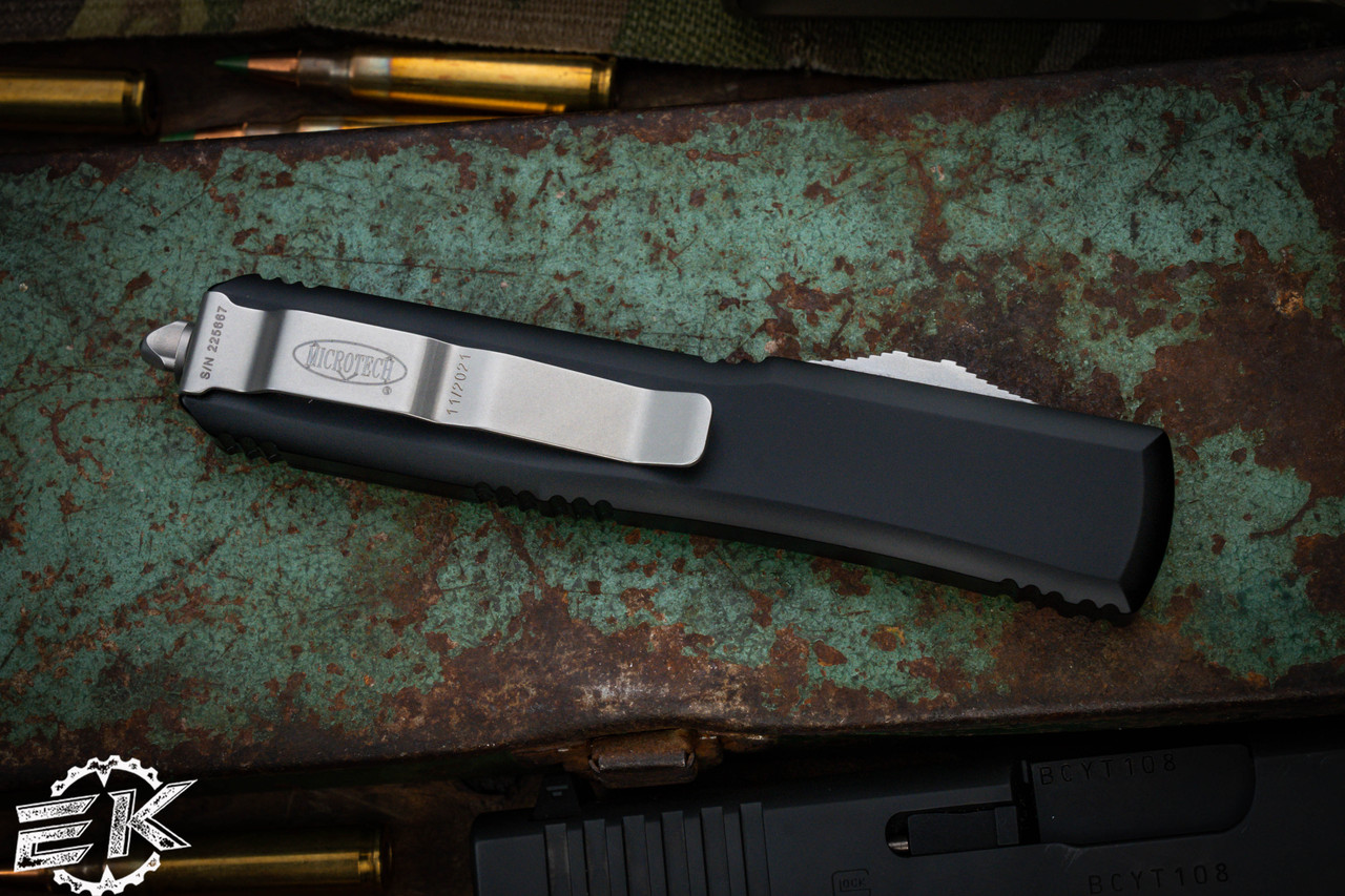 Microtech Ultratech Black OTF Knife 3.4" Dagger Satin 122-4 (Preowned)