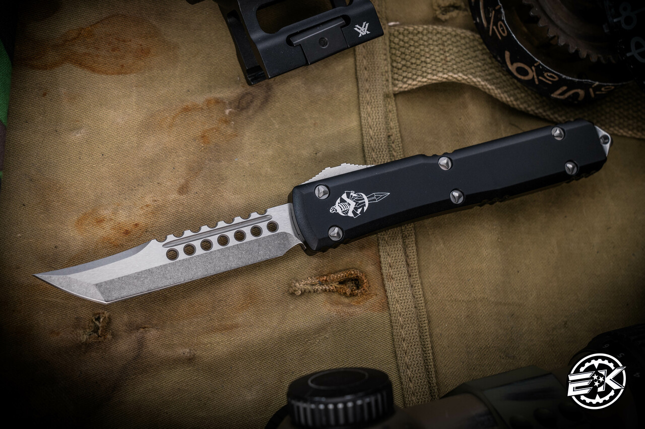Microtech Ultratech Hellhound OTF Black 3.4" Stonewash 119-10S (Preowned)