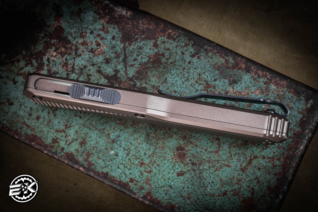 Benchmade Phaeton OTF Flat Dark Earth 3.45" Black DLC Drop Point ...