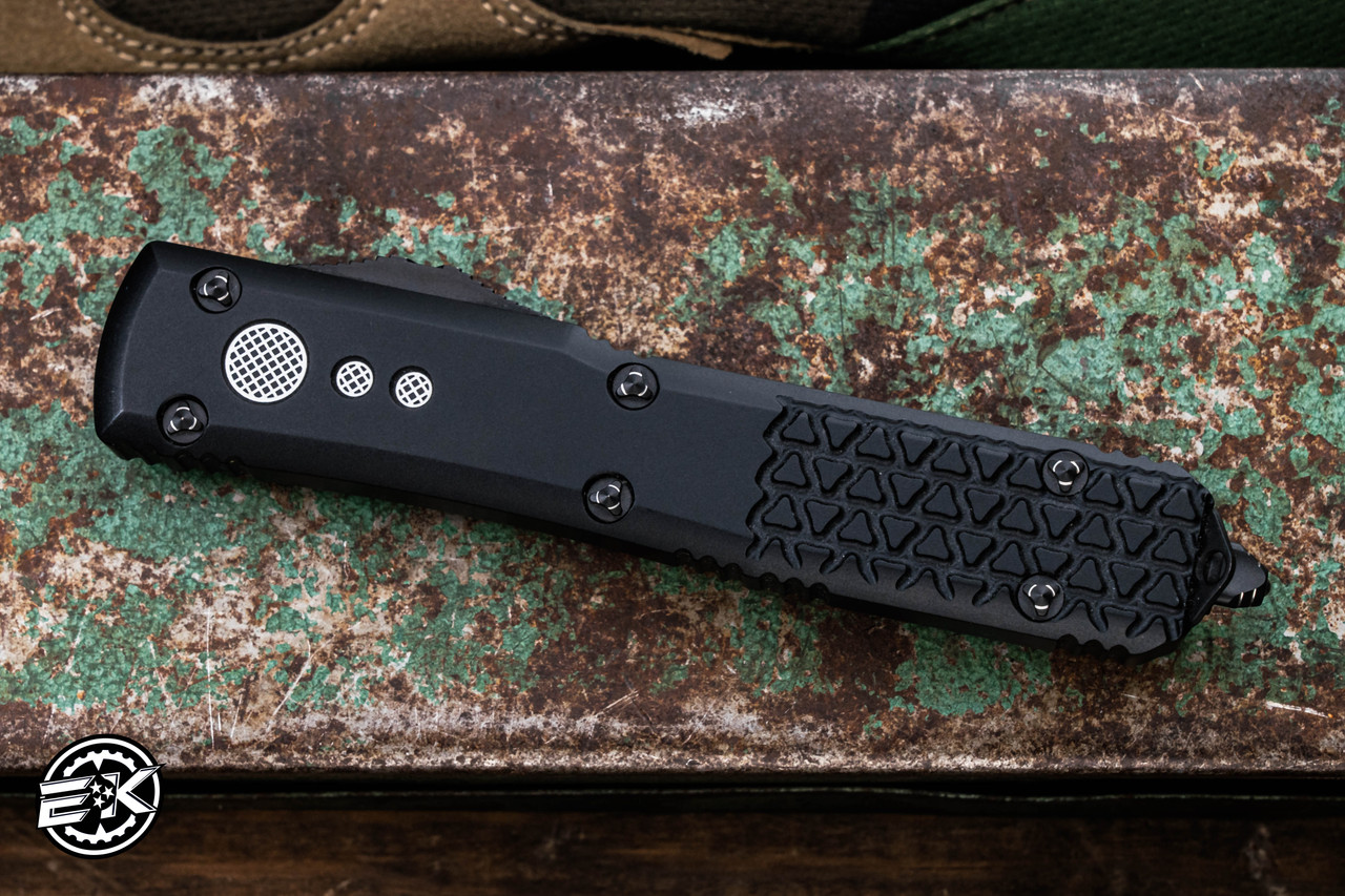 Preowned Microtech Jedi Knight Ultratech Otf Knife 34 Blue Dagger