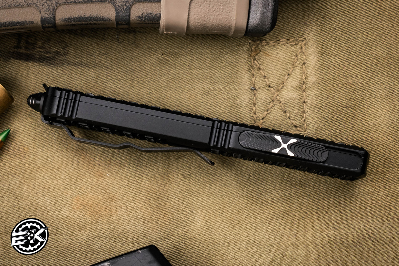 PREOWNED-Microtech "Sith Lord" Ultratech OTF 3.4" D/E Red Dagger 122-1SL