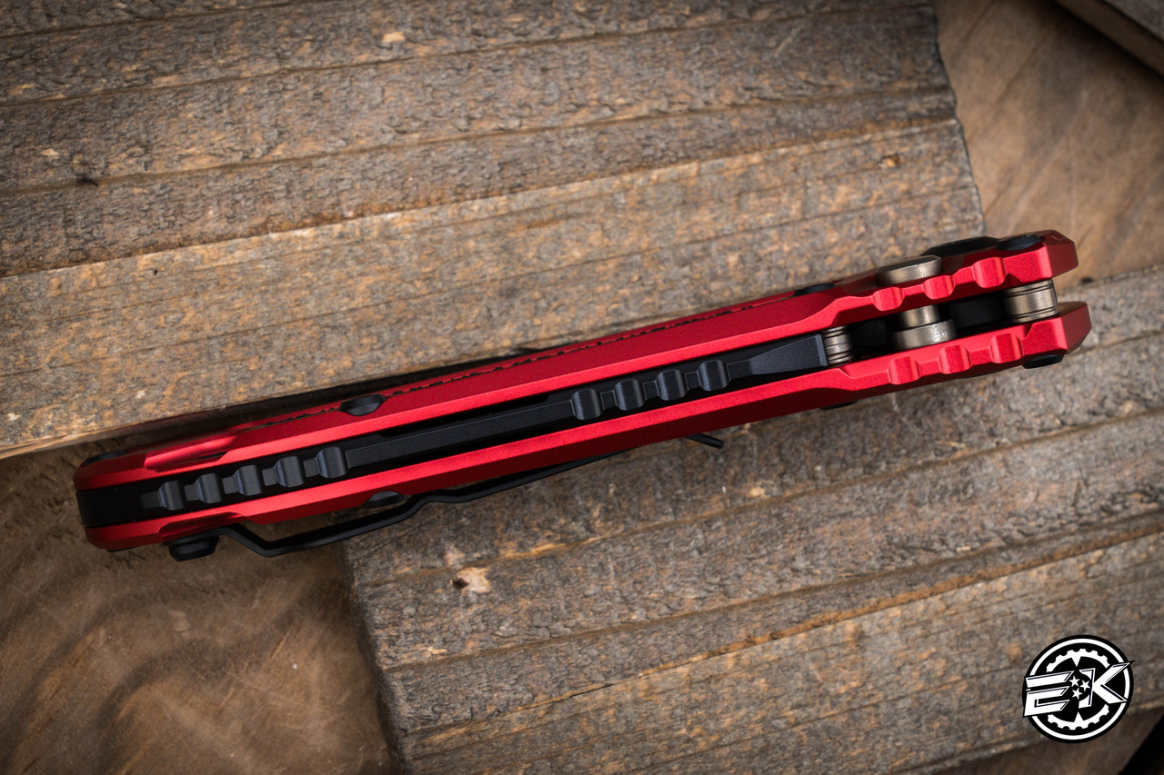Microtech Ludt Gen Iii Automatic Folding Knife Red 34 Tanto Black