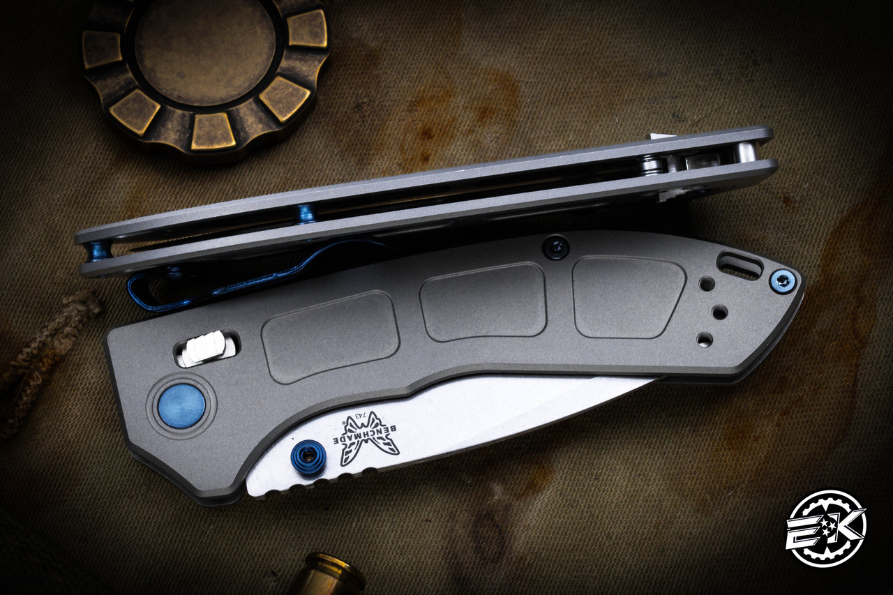 Benchmade Mini Narrows AXIS Lock Folding Knife Gray Titanium 3" 20CV ...
