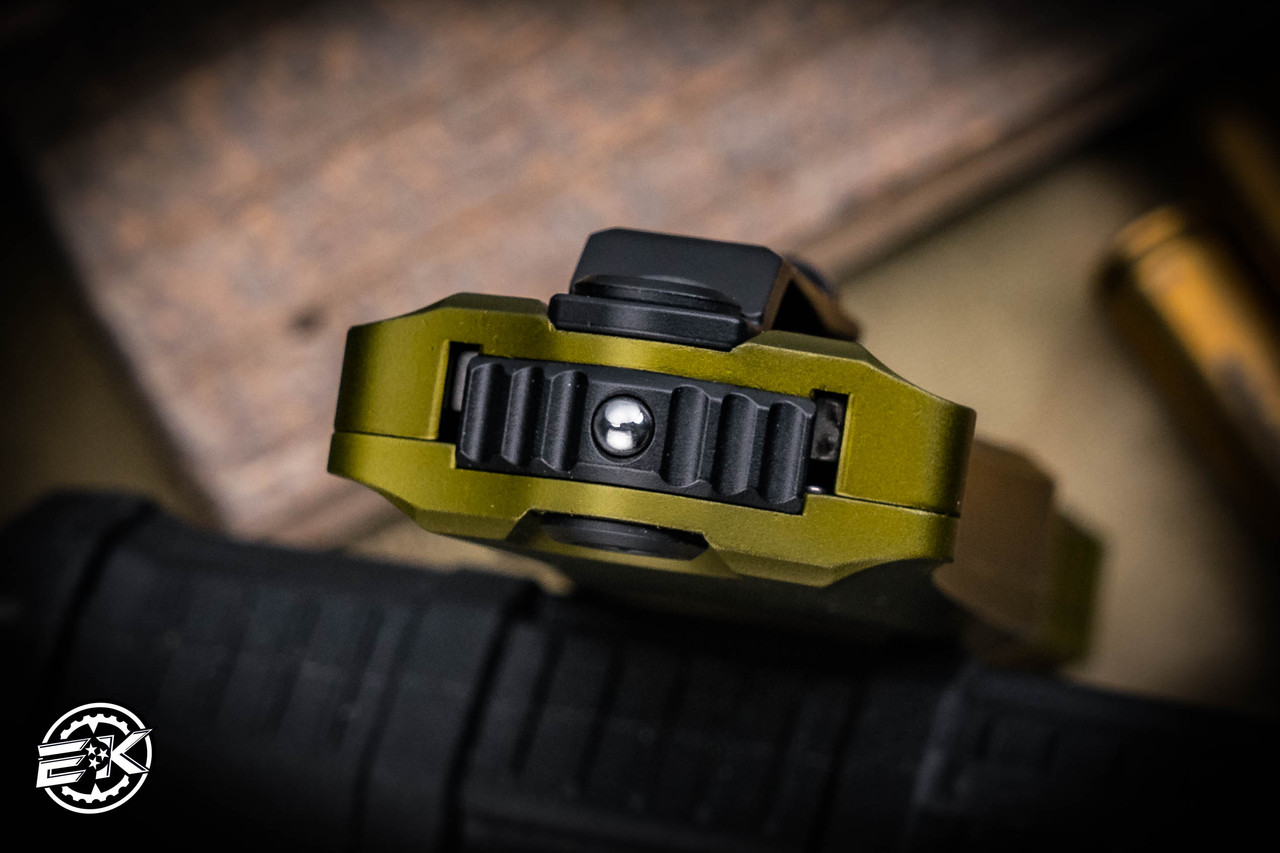 Microtech Hera Ii Otf Automatic Knife Od Green 385 Recurve Black 1705 1od