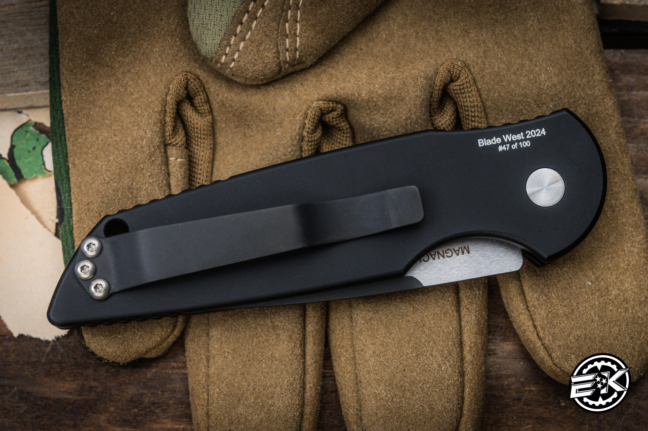 Preowned Blade West Show Special Protech Tr 3 Tactical Response