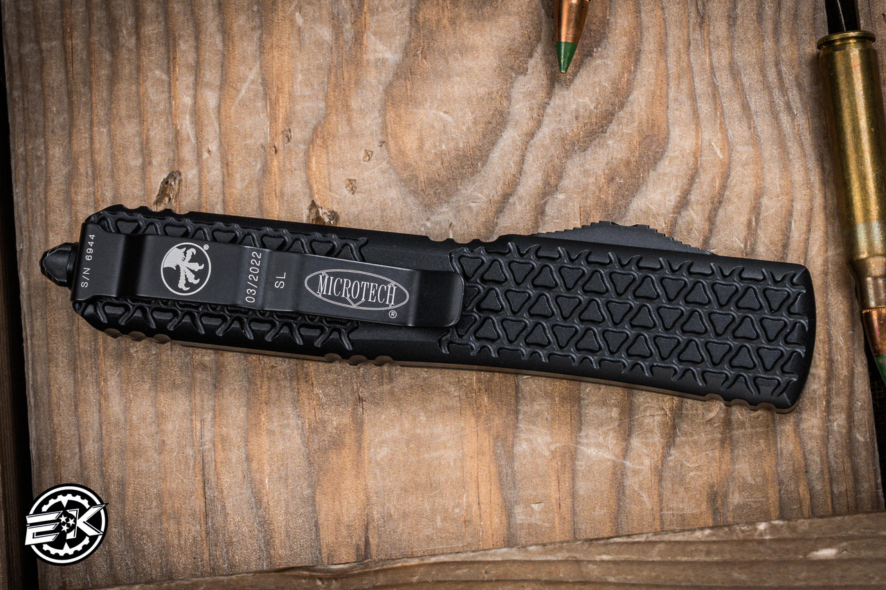 PREOWNED-Microtech "Sith Lord" Ultratech 3.4" Red Dagger 122-1SL