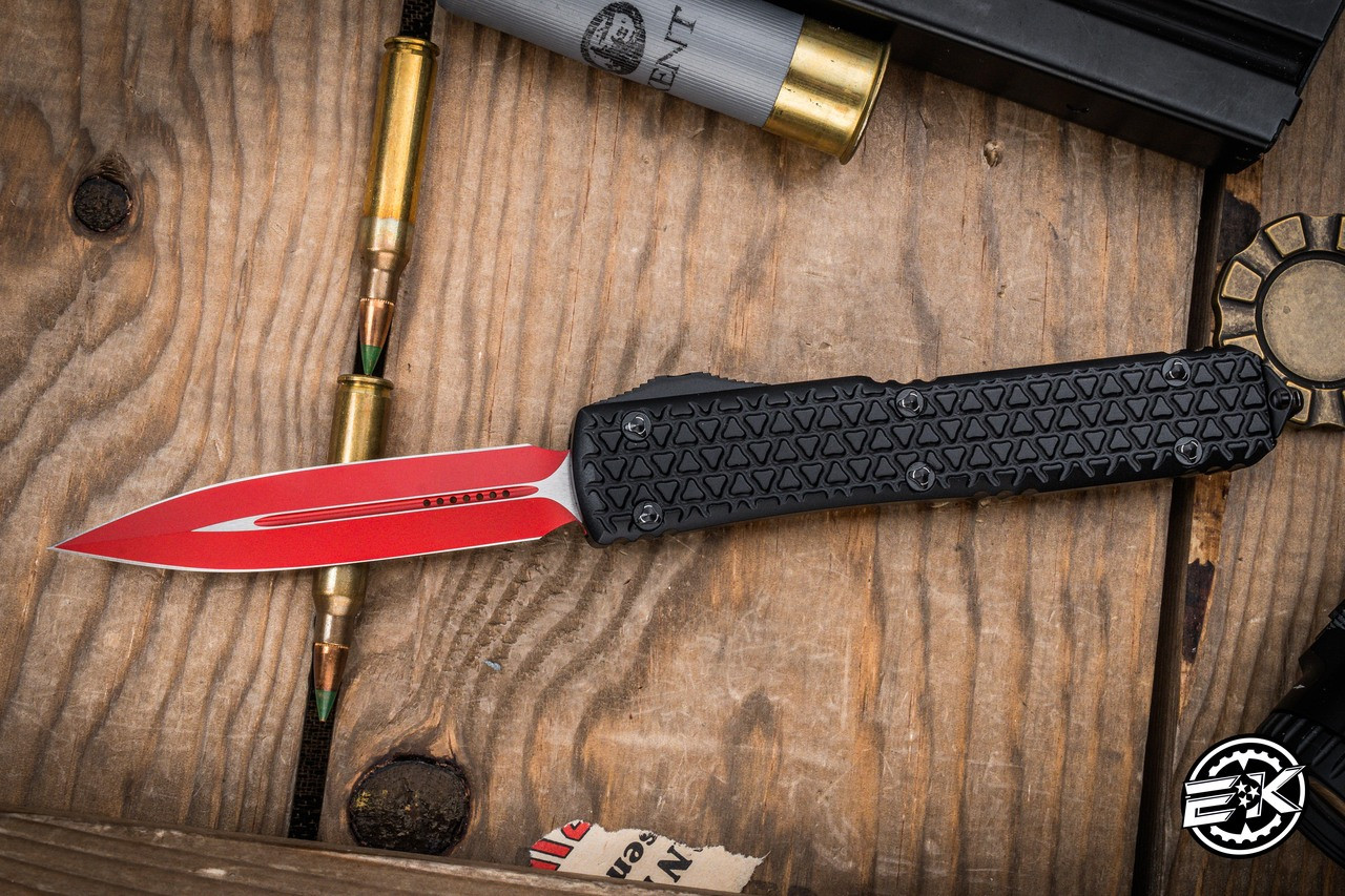 PREOWNED-Microtech "Sith Lord" Ultratech 3.4" Red Dagger 122-1SL