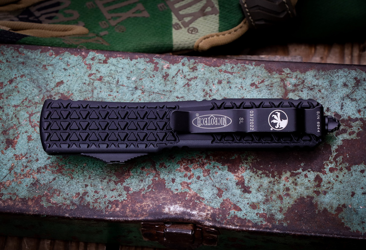 PREOWNED-Microtech "Sith Lord" Ultratech OTF 3.4" M390 Red Dagger 122-1SL