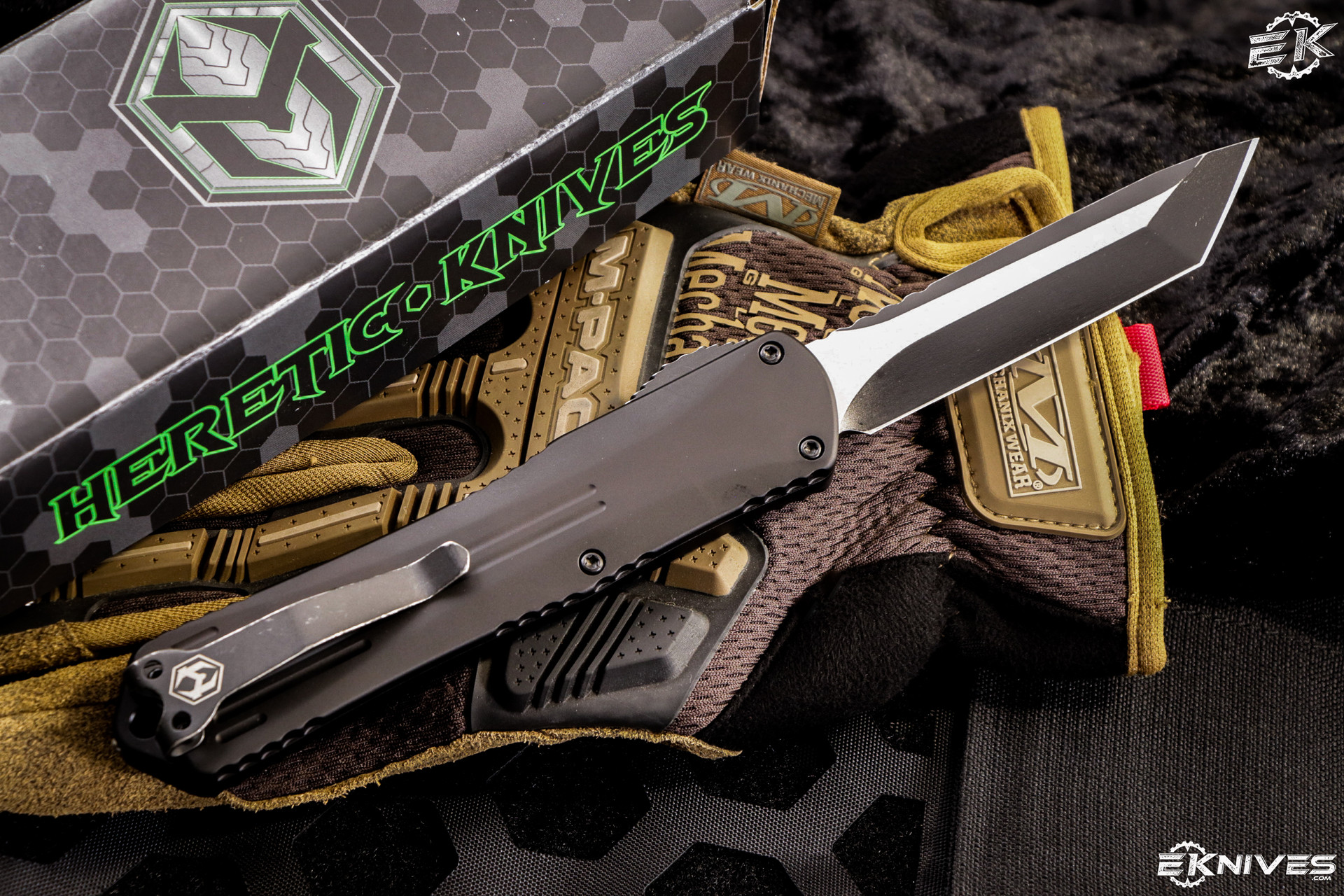 Heretic Knives Manticore X OTF Automatic Knife Black 3.7" Tanto Two ...