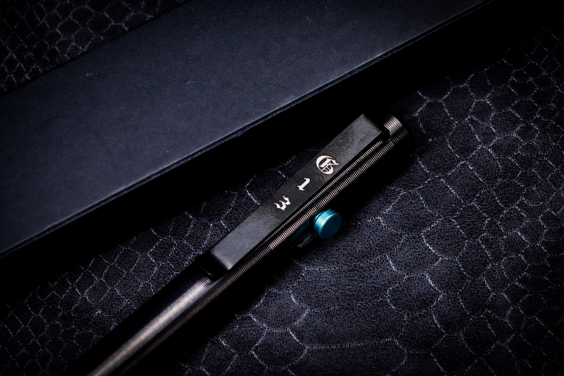 Tactile Turn Bolt Action Titanium Pen Black Anodized 5.6" USN G13 Show ...