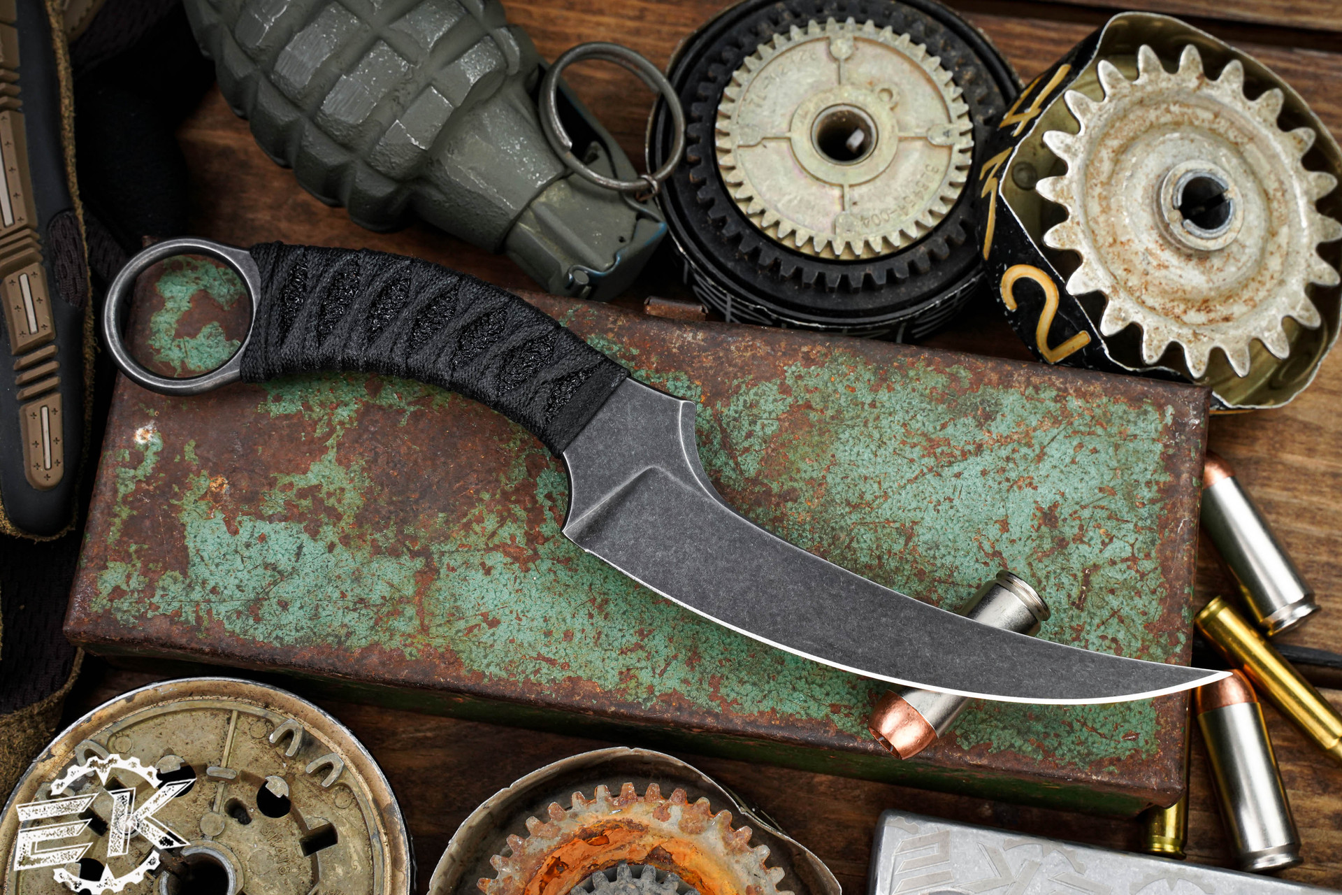 Bastinelli Knives Custom "Mako" Black Tsuka Wrap w/ Bronze Double ...